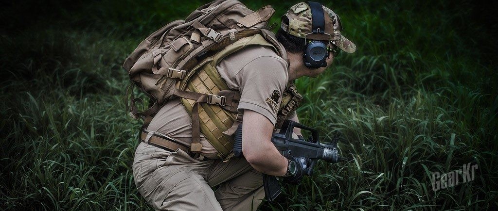 三年又三年，只为这一条百变的战术小肚兜——COMBAT2000 XPC 2.0 | 评测 | GearKr旗客