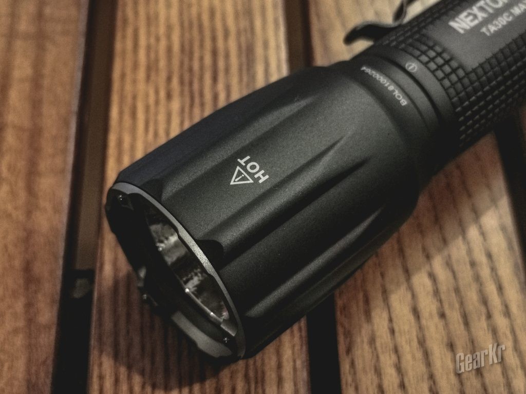 战术“大佬”——Nextorch TA30C MAX战术手电测评 | 评测 | GearKr旗客